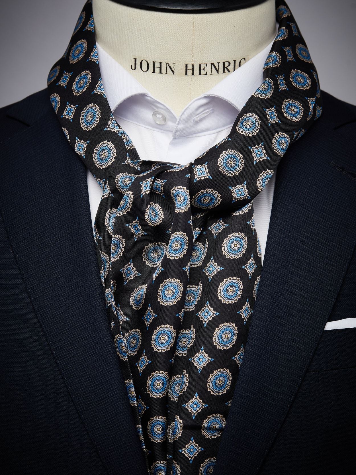 Silk Scarfs - Buy Men's Silk Scarfs Online | John Henric