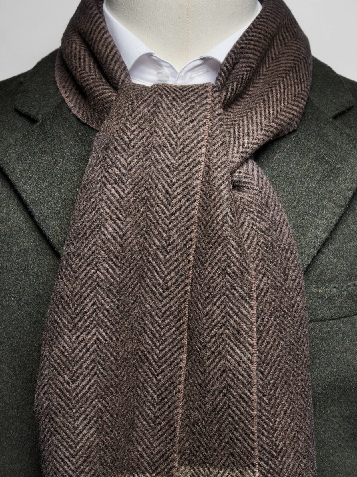 Gaveguide | John Henric